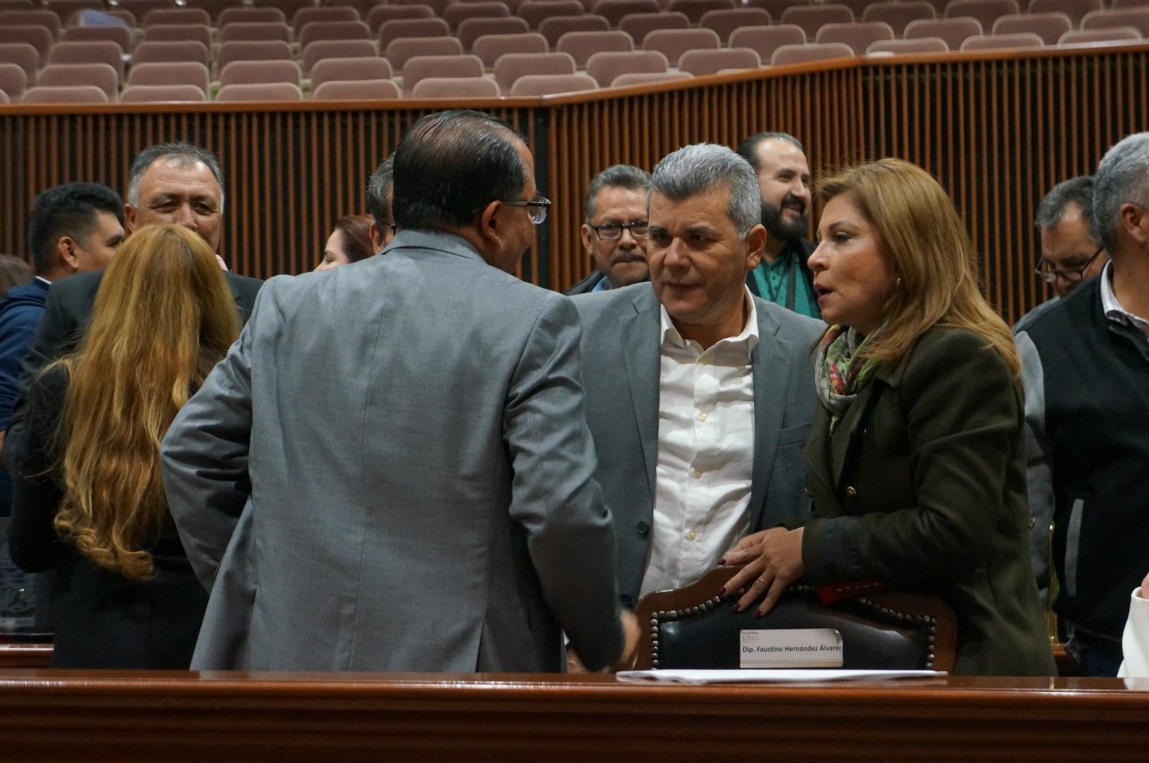 APRUEBA CONGRESO LEY DE REMUNERACIONES DEL ESTADO DE SINALOA - Politica Con Tambora