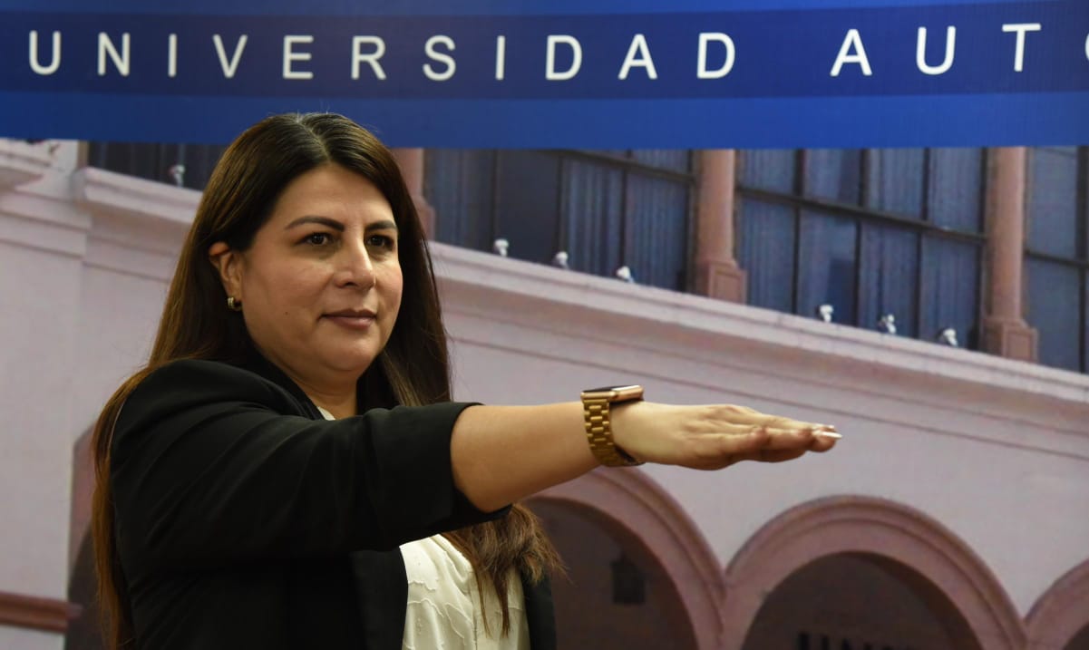 ARMIDA LLAMAS ESTRADA RINDIÓ PROTESTA COMO NUEVA SECRETARIA GENERAL DE ...